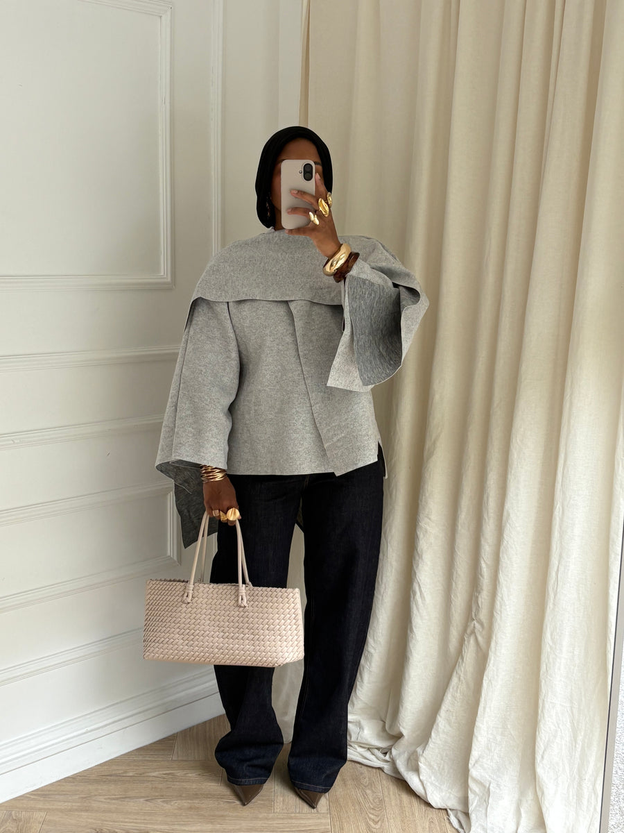 CAPE COURTE GRIS CLAIR – MAYSSA MODEST FASHION